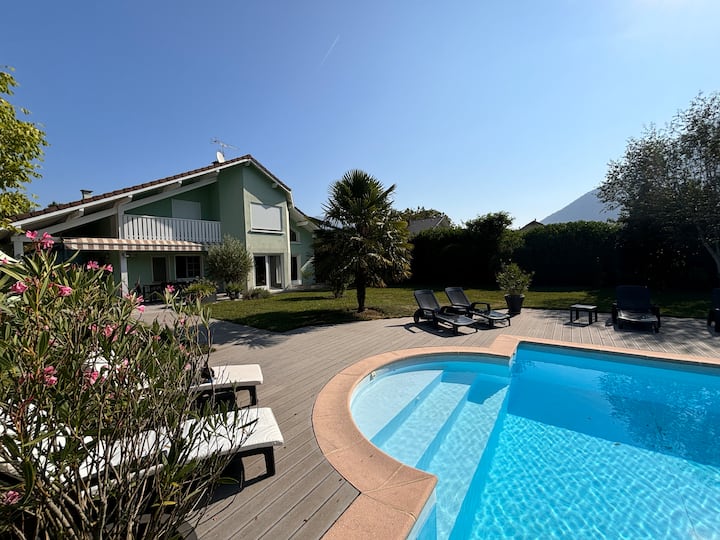Villa "Belle-vue" De 220m² à 25 Min Des Pistes - La Roche-sur-Foron
