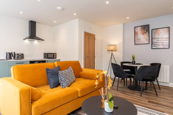 Beautiful 1 Bedroom Apartment In The City -Aurum - Leicester