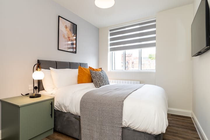 Beautiful 1 Bedroom Apartment In The City -Aurum - Leicester