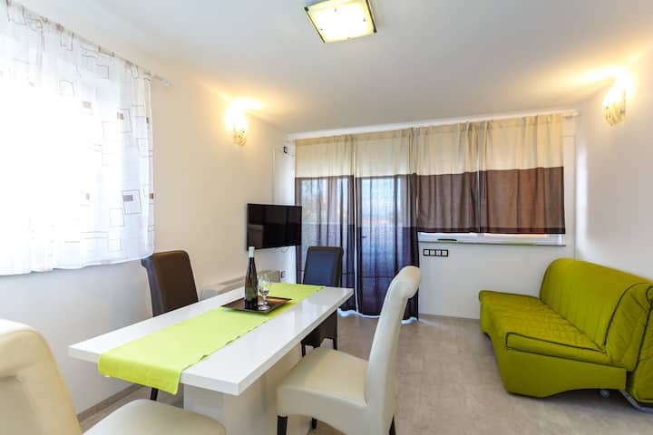 Apartment Vlado 0072 - Krk