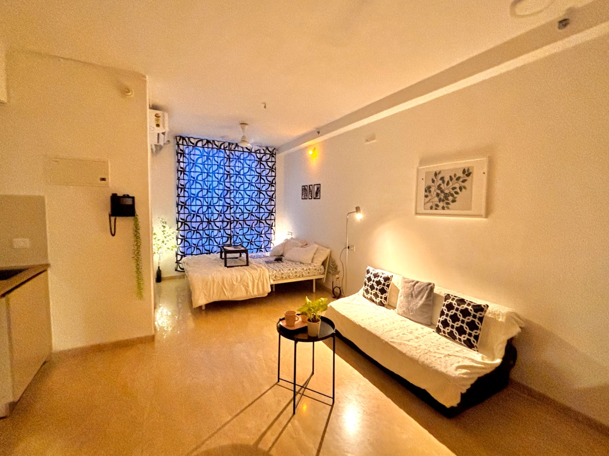 Thane West Holiday Rentals & Homes - Thane West, Mumbai, India | Airbnb