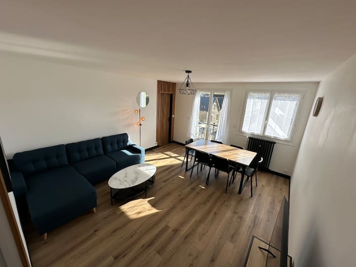 Appartement 3 Chambres 500 M Ng - Château des Ravalet