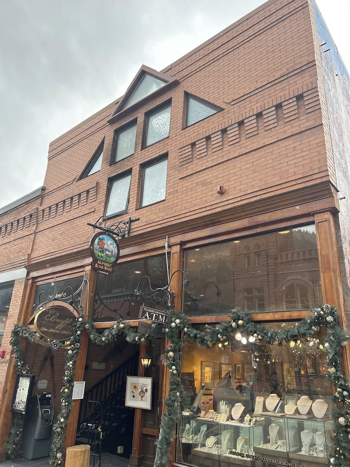 Studio In The Heart Of Main St. - Telluride, CO