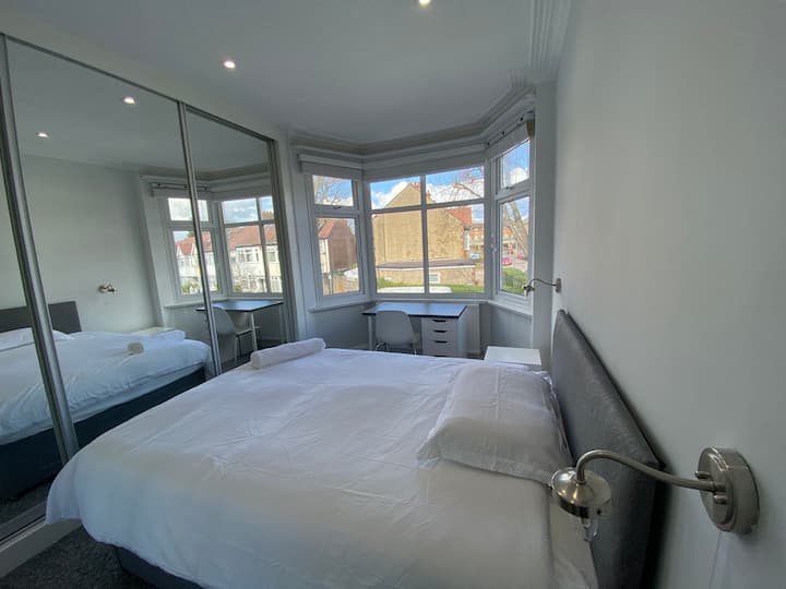 Room Next To Middlesex Univ. - Harrow
