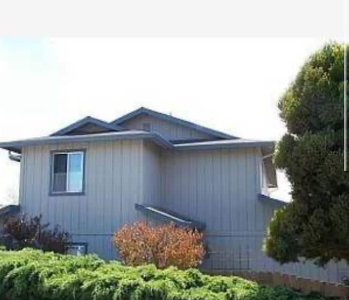 Private Quiet Room - Watsonville, CA