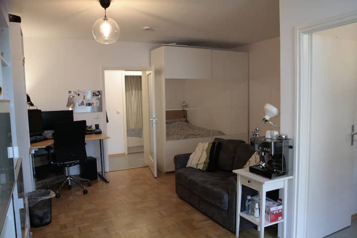 33qm Apartment, Theresienwiese - Munique