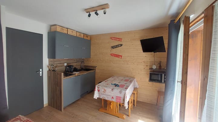 Studio Près Des Remontées/wifi/smart Tv/parking - Lacs Jovet