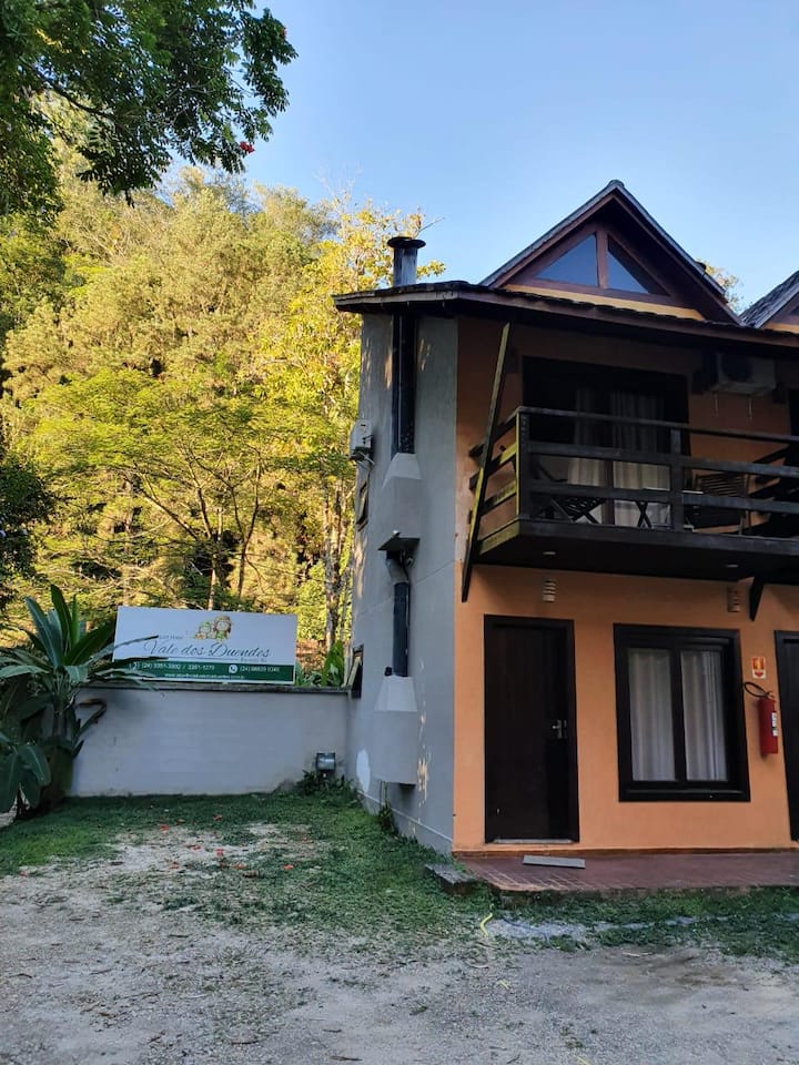 Chalé Penedo! Condominio C Piscina Sauna E Jacuzzi - Itatiaia
