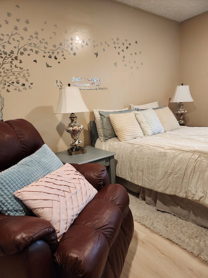 Day's Guest Studio - Lehigh Valley Zoo, Schnecksville