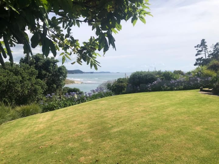 Coastal And Private - Waiwera