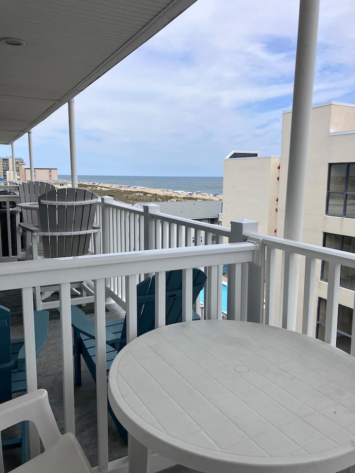 The Coastal Condo - Ocean City, MD