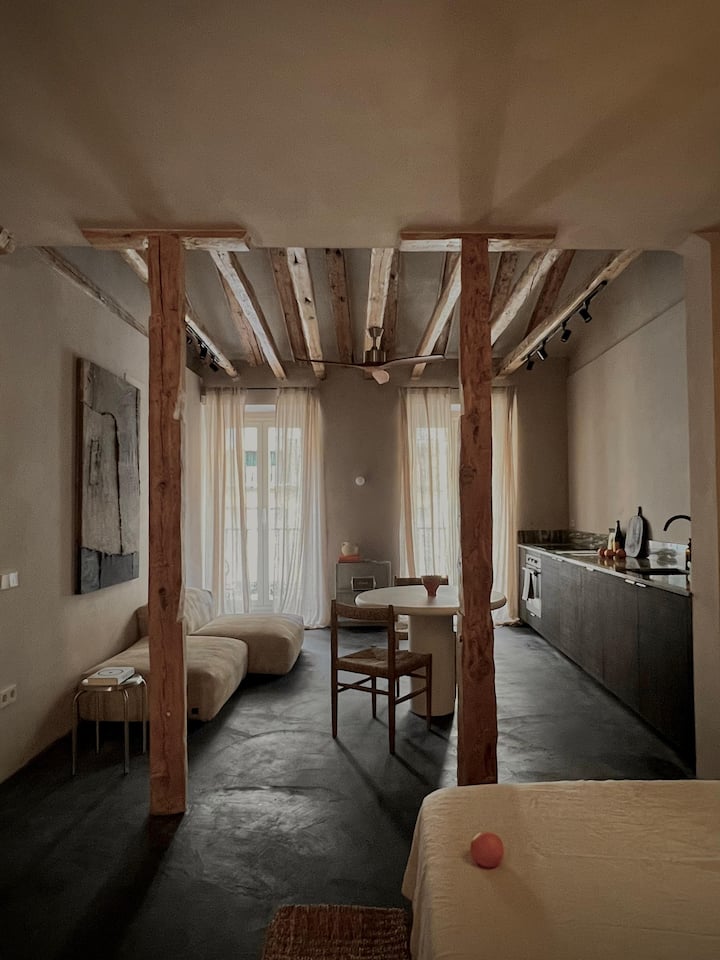 Cozy Design Studio In La Latina - Madrid