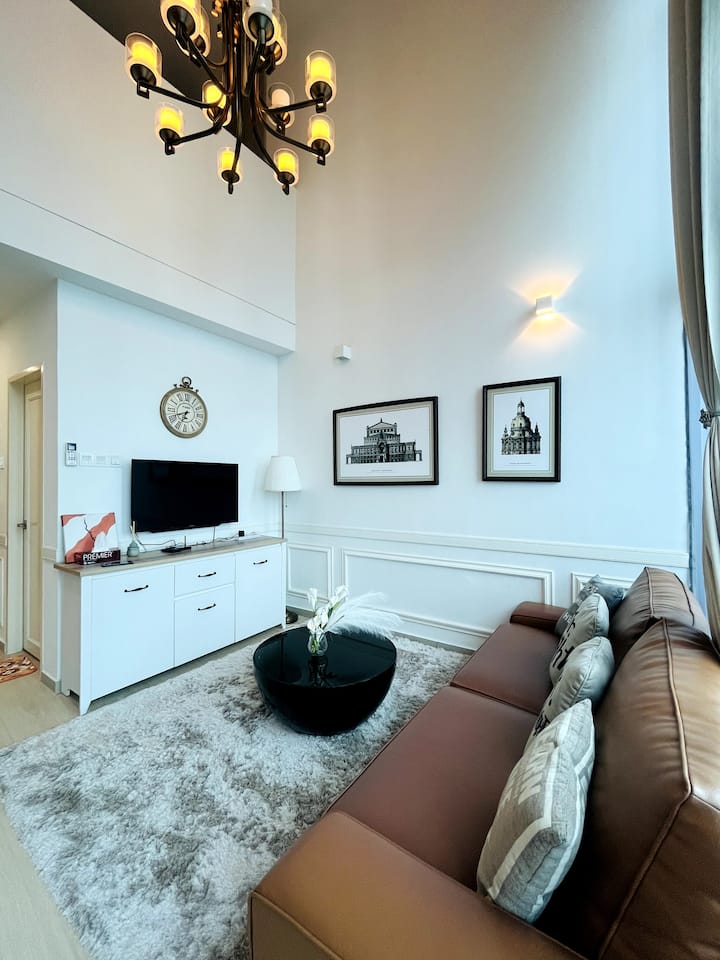 Vogue Homes @ I-city (Wifi, Tv Box & 1 Carpark) - Klang
