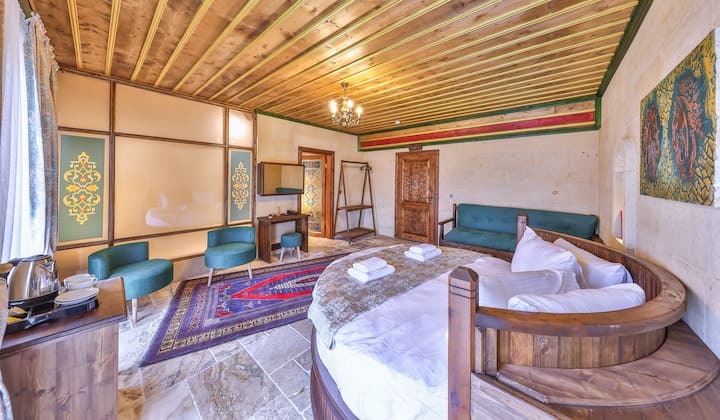 Noble Crown Kapadokya, Türk Hamamlı Oda - Nar