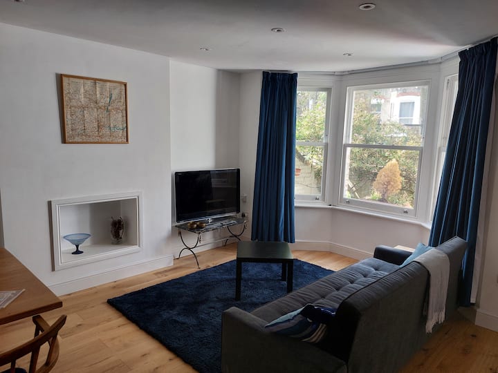 Spacious Eco-friendly Flat - Londra