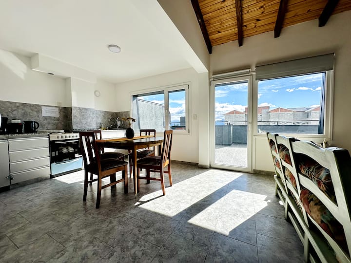 Ganesha 2 Depto Céntrico Con Espectacular Vista - Bariloche