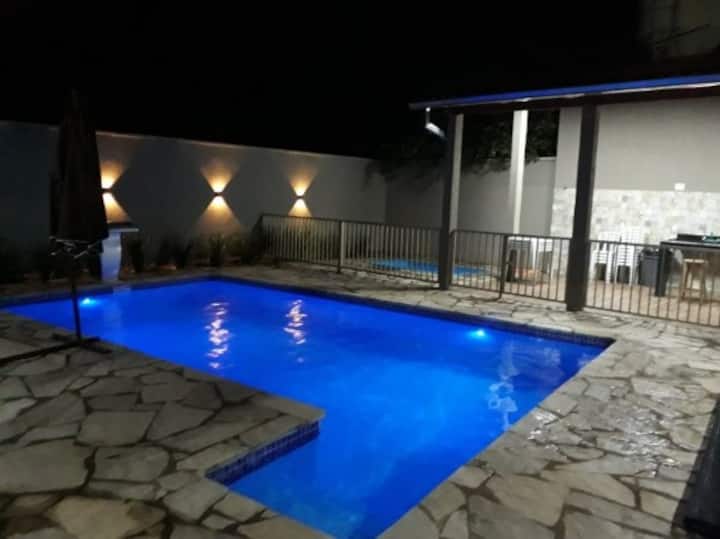 Bela Chácara P/ Lazer E Eventos - Goiânia
