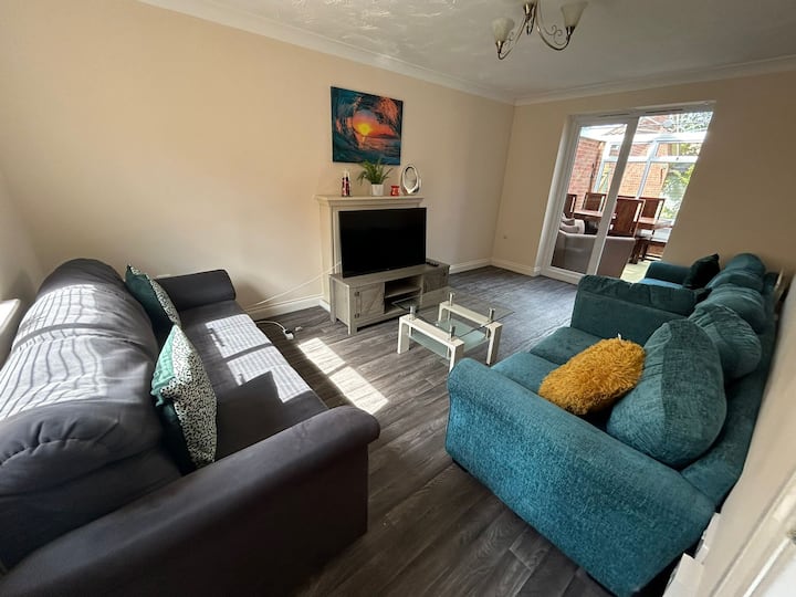 6 Bedroom House In Colchester - Suffolk