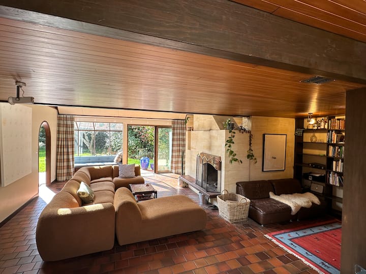 Shacklock House By Ted Mccoy - Dunedin