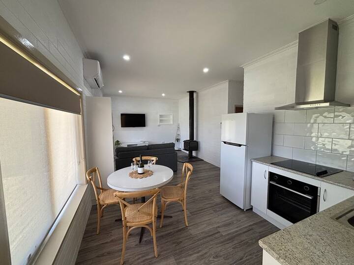 Country Unit On Fifth - Mildura