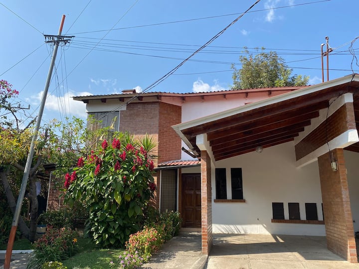 Casa Miraflores - Panajachel