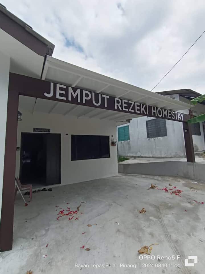Jemput Rezeki Homestay - Teluk Kumbar