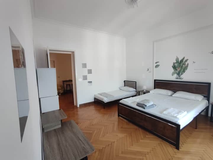 Dock Bay Lodge 5 - Triest