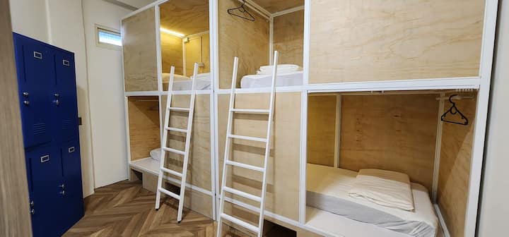 來尞青旅 四人上下舖 混合房一個床位 So Art Hostel - 大甲區