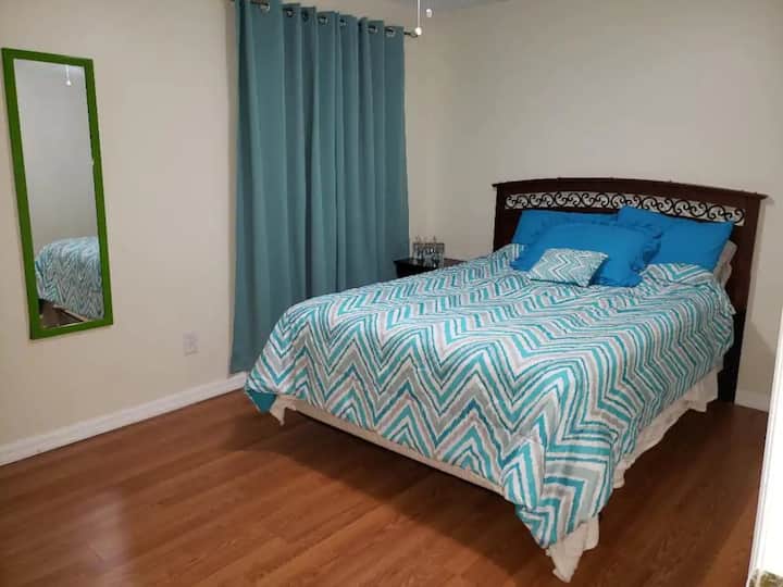 Quiet Private Room In Home - Clermont, FL