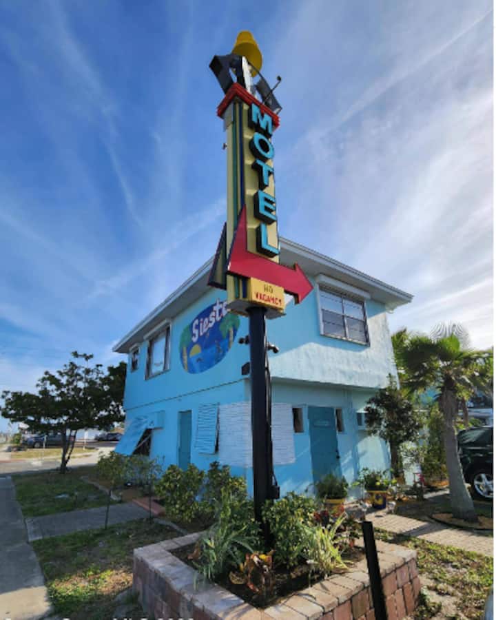 Siesta Motor Inn Titusville - Titusville, FL