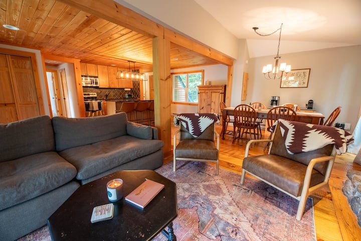 Modern 4br Cabin, 15 Mins To Mt. Snow - Wilmington, VT