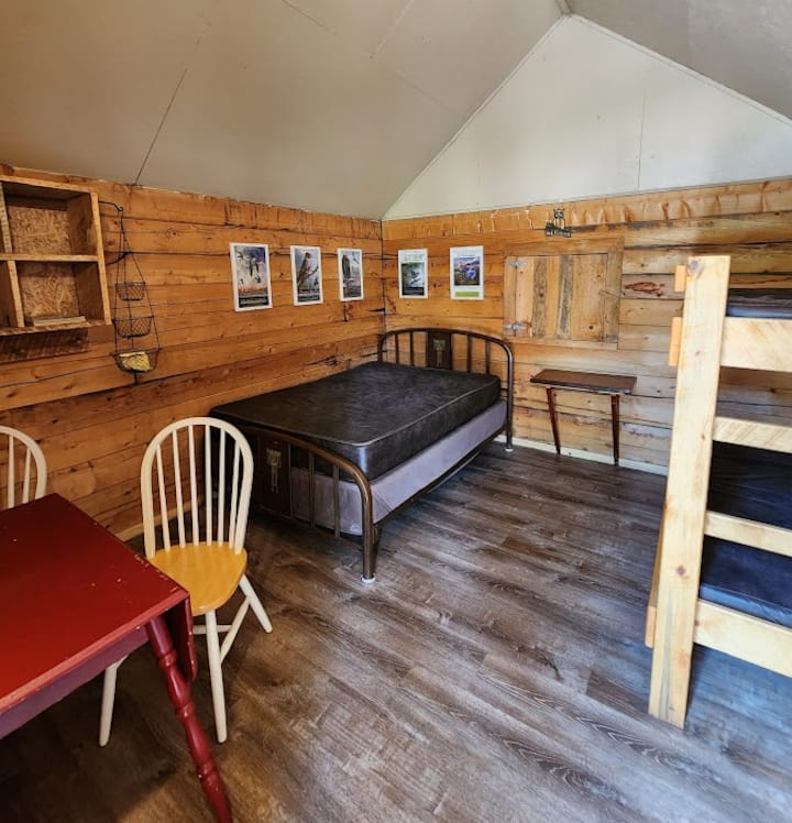Skylark Cabin - Dolores, CO
