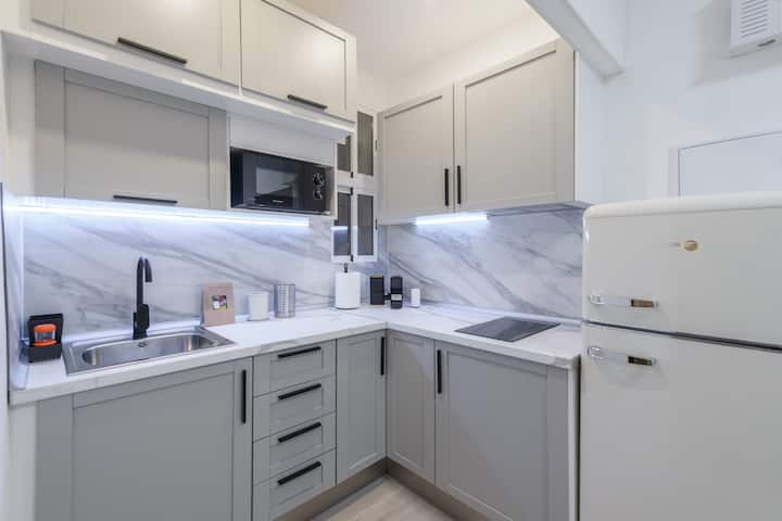Charming Newly Renovated Apartment In Chueca - Chamartín
