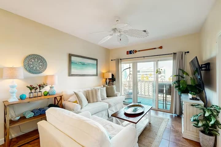 Sea-sun's Greetings • Pensacola Beach • 2br Condo - Pensacola Beach, FL