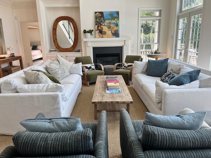Bright Home With Heated Pool - Cape May, NJ