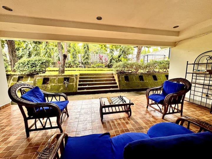 Spacious Beautiful Home Near All - Managua