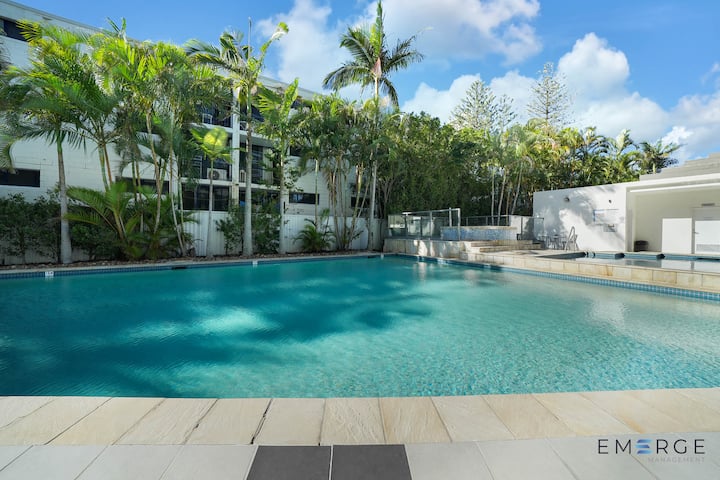 1bdrmapt Groundfloor With Pool - Broadbeach