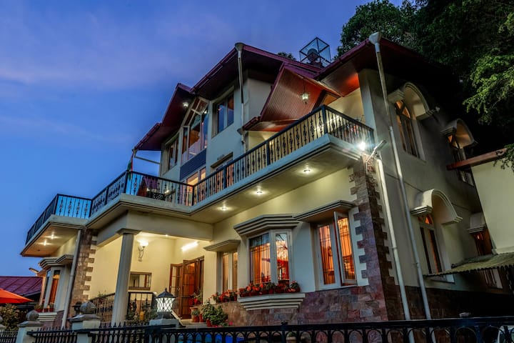 3-bhk | Entertainment Lounge & Terrace - Nainital