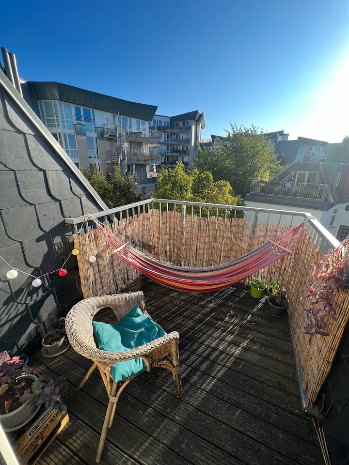Zimmer Mit Balkon In Berlin - Berlino