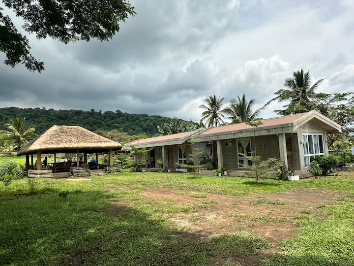 Highland Farmstay Cabin With A View - Pili