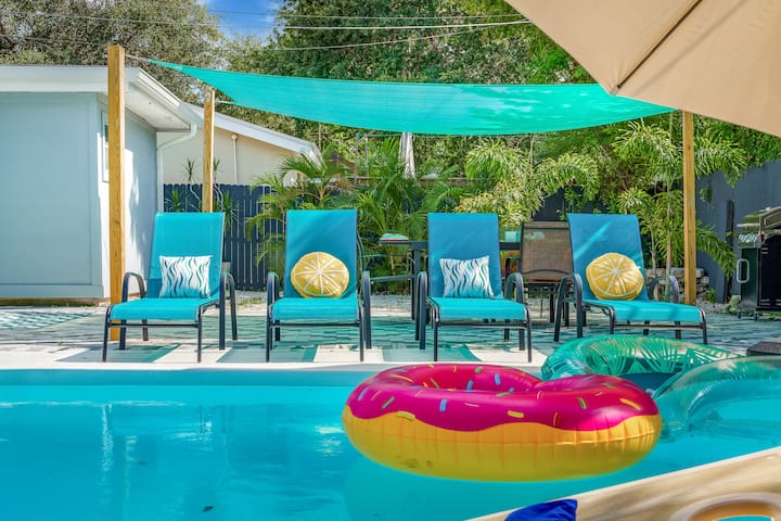 Bay Breeze - Htd. Pool | King Beds | Arcade | Golf - Largo, FL