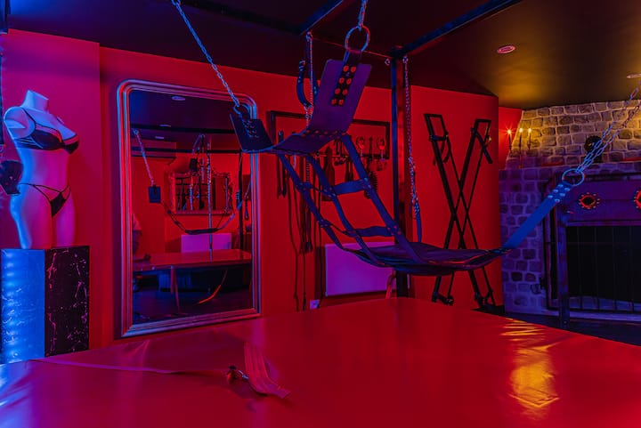 Love Loft Spa Et Salle De Jeux - Libourne