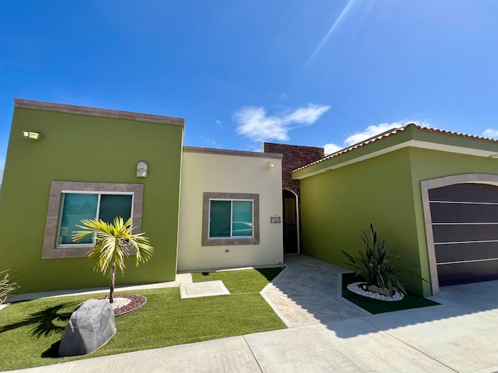 Casa Pisces, Downtown Los Barriles. - Los Barriles