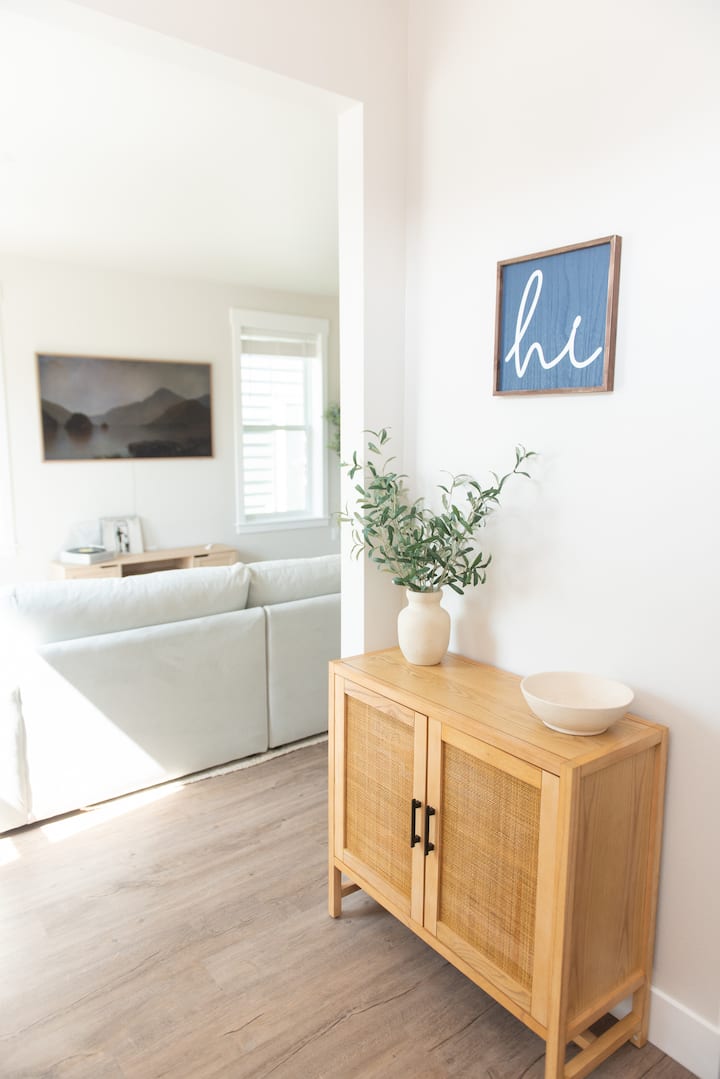 Charming Three-bedroom Townhome - Billings, MT
