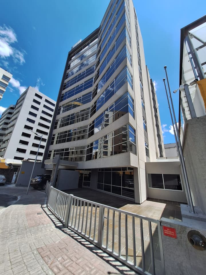 Suite En Iñaquito - Edificio Bernini 92 - Quito (Ecuador)