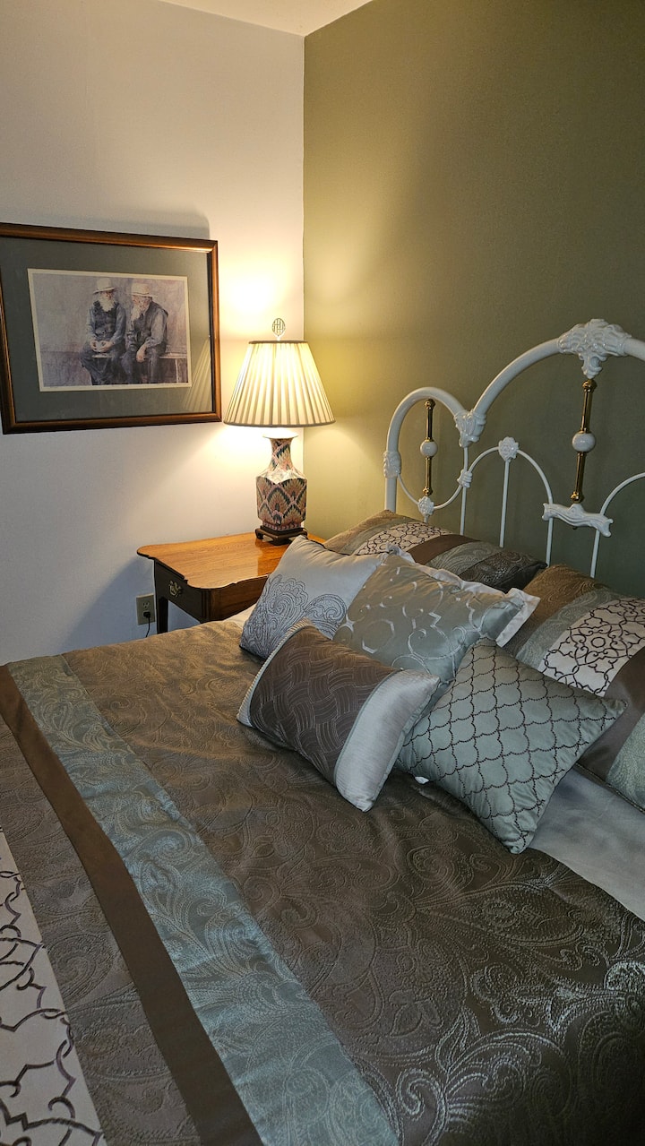 On 25 Forested Acres Of Nature! - Slippery Rock University, Slippery Rock