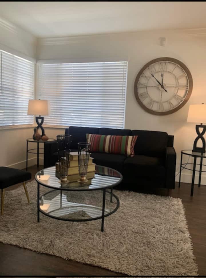 The Palms Cottage Unit 1 - Sacramento, CA