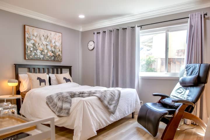 Modern & Cozy 3 Beds/ 2 Baths
Home In Evergreen - Grant Lake, San Jose