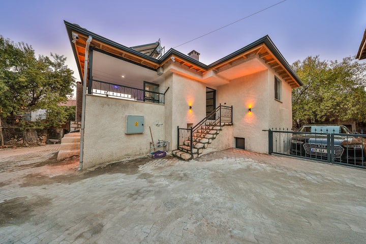 No:2 Kaş Kekova'ya çOk Yakın Mesafede - Kekova