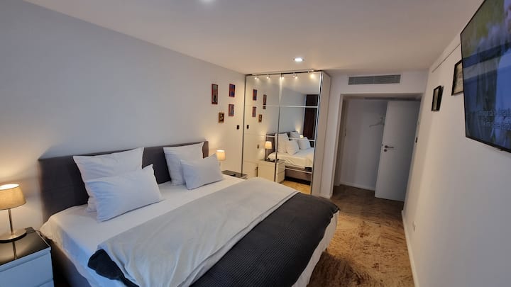 Modern Apartament, Zagazului Street Herastrau Lake - Bucharest